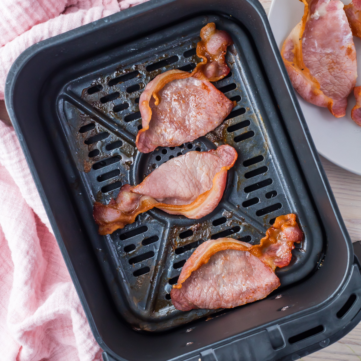 Air Fryer Canadian Bacon (Back Bacon/British Bacon)